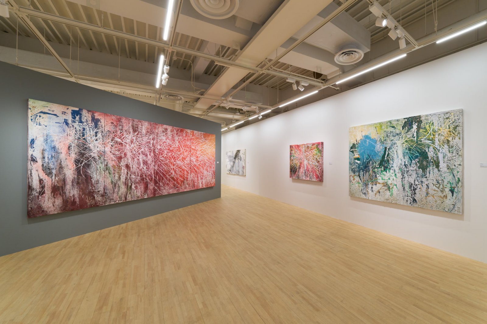 ホセ・パルラ、2会場で個展を同時開催。日本ゆかりの作品も多数展示｜Pen Online